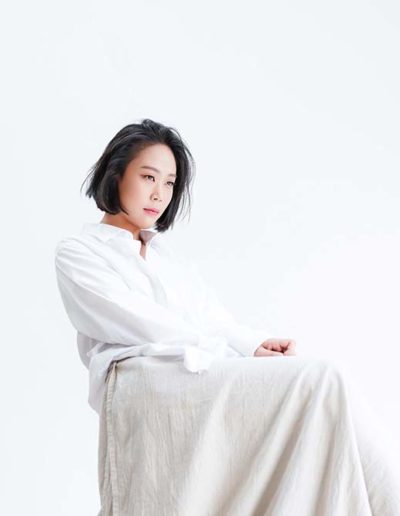 Photo Gallery • Yeol Eum Son